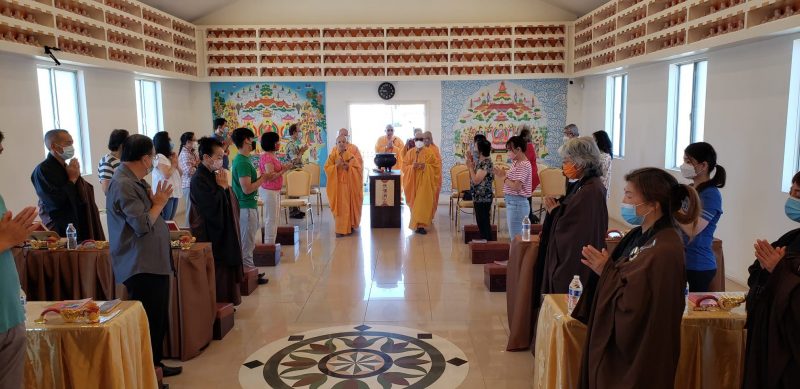 加州南加禪寺首次舉辦報恩盂蘭盆勝會 – Nan Jia Monastery Los Angeles USA Held for the ...